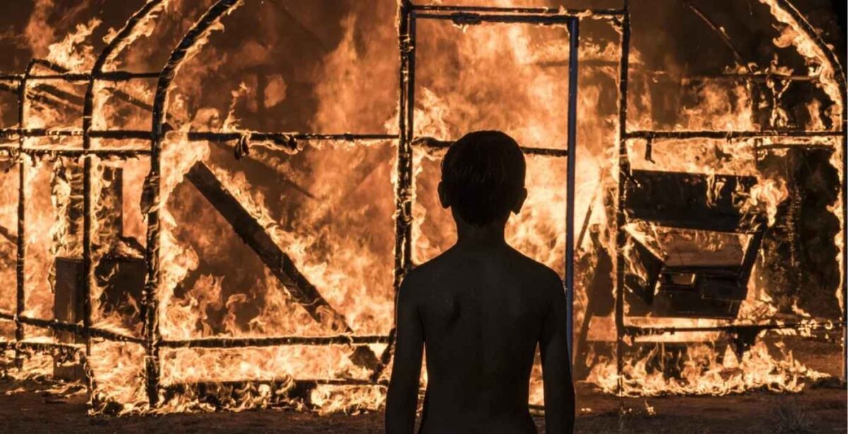 Burning (2018) Review: Subtle Warnings Make A Loud Impact