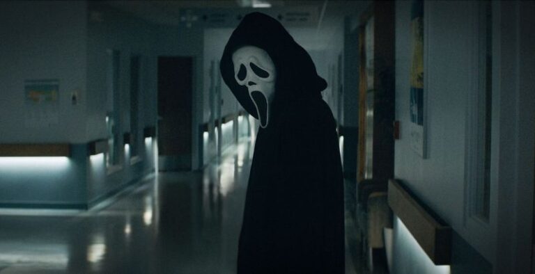 Scream (2022) Review: Returning to Woodsboro with a Bloody Bang