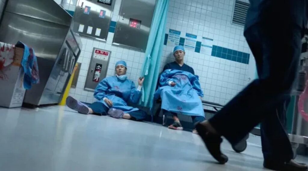 The Trauma Code (2025) Review: A Thrilling Medical Melodrama